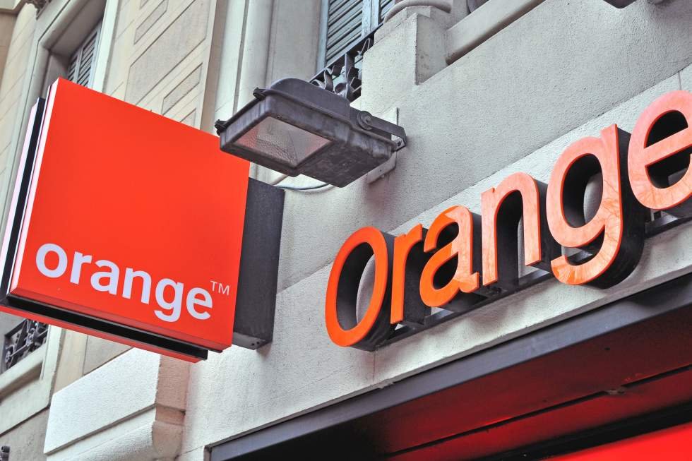 Awaria sieci Orange. SMS-y nie działają, miliony Polaków nie wiedzą ...